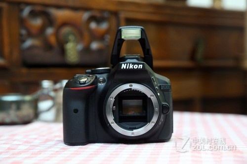实用性超强尼康D5300重庆特惠仅3850元-尼康 D5300套机(18-105mm VR)_重庆数码相机行情-中关村在线