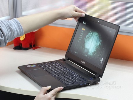 特效全开爽玩 战神Z7-SP7S2合肥7499元-神舟 战神Z7-SP7S2_合肥笔记本电脑行情-中关村在线