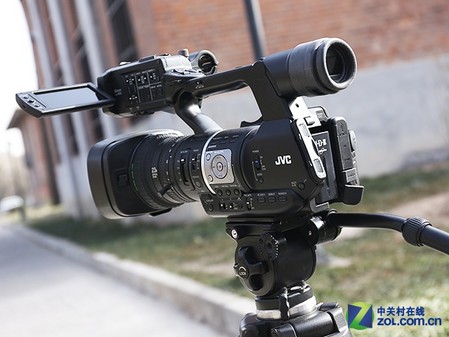 JVC HM600专业摄像机 仅19000 送读卡器-JVC GY-HM600EC_长沙数码摄像机行情-中关村在线