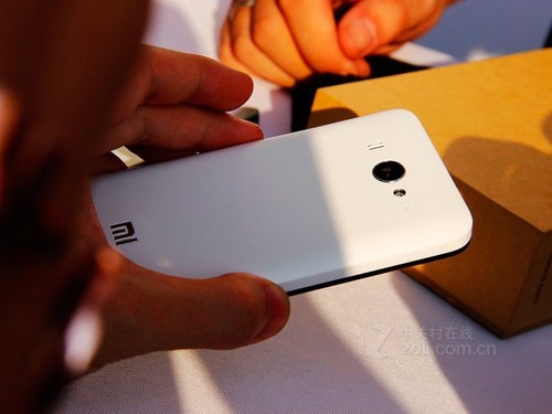 全新配色提升性能 四核小米M2预订中-小米 M2（Mi2）_杭州手机行情-中关村在线